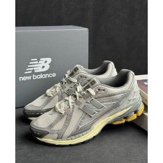 【NEW BALANCE】NEW BALANCE NB 1906R 灰白 M1906RRD IU