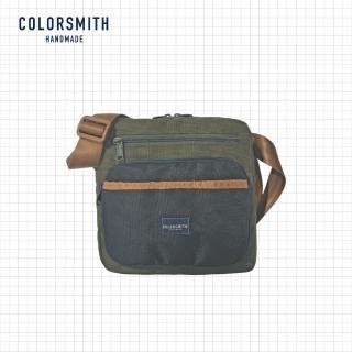 【COLORSMITH】CR2．前立體口袋方型側背包．CR2-1396-OG(台灣原創品包包品牌)