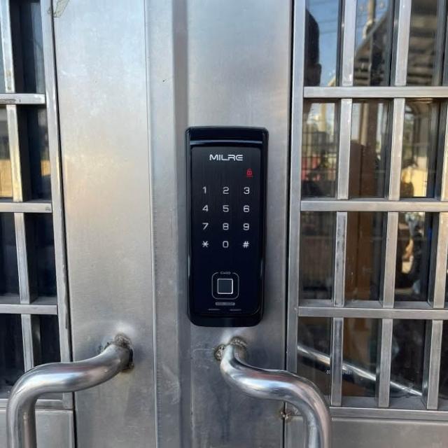 戶外可裝 垂直設計 美樂 MILRE MDL 400F 三合一 輔助鎖 橫拉門 韓國製 原廠保固 電子鎖 門鎖 指紋-防水款無遠端(美樂400F-防水款無遠端)