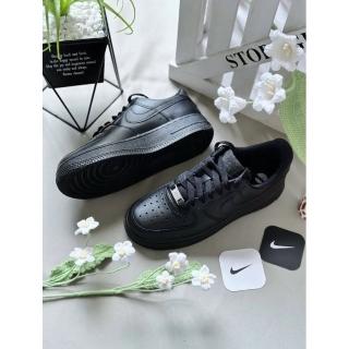 【NIKE 耐吉】NIKE AIR FORCE 1 07 經典 全黑 女鞋 DD8959-001 GODA 夠搭