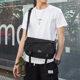 【MoonDy】包包 郵差包 尼龍包包 黑色包包 防潑水包包 側背郵差包 工裝包 機能斜背包 尼龍斜背包 男包包 送男生 禮物